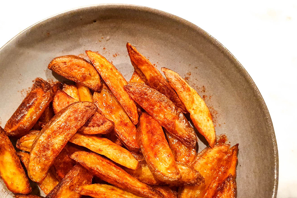 Crispy potato wedges | With Added Love